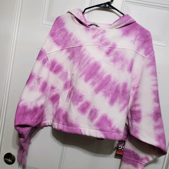 DSG Twitch + Allison | Tops | Dsg Twitch Allison Cropped Hoodie | Poshmark